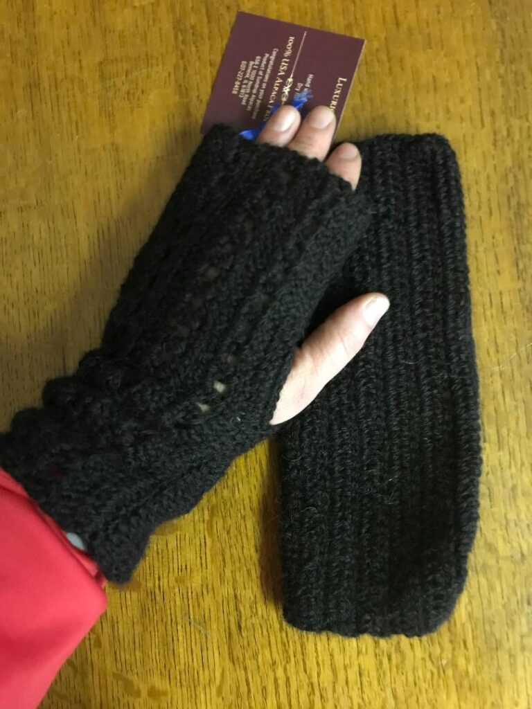 Handknit, 100% USA Alpaca Fingerless gloves. | Sundrop Alpacas