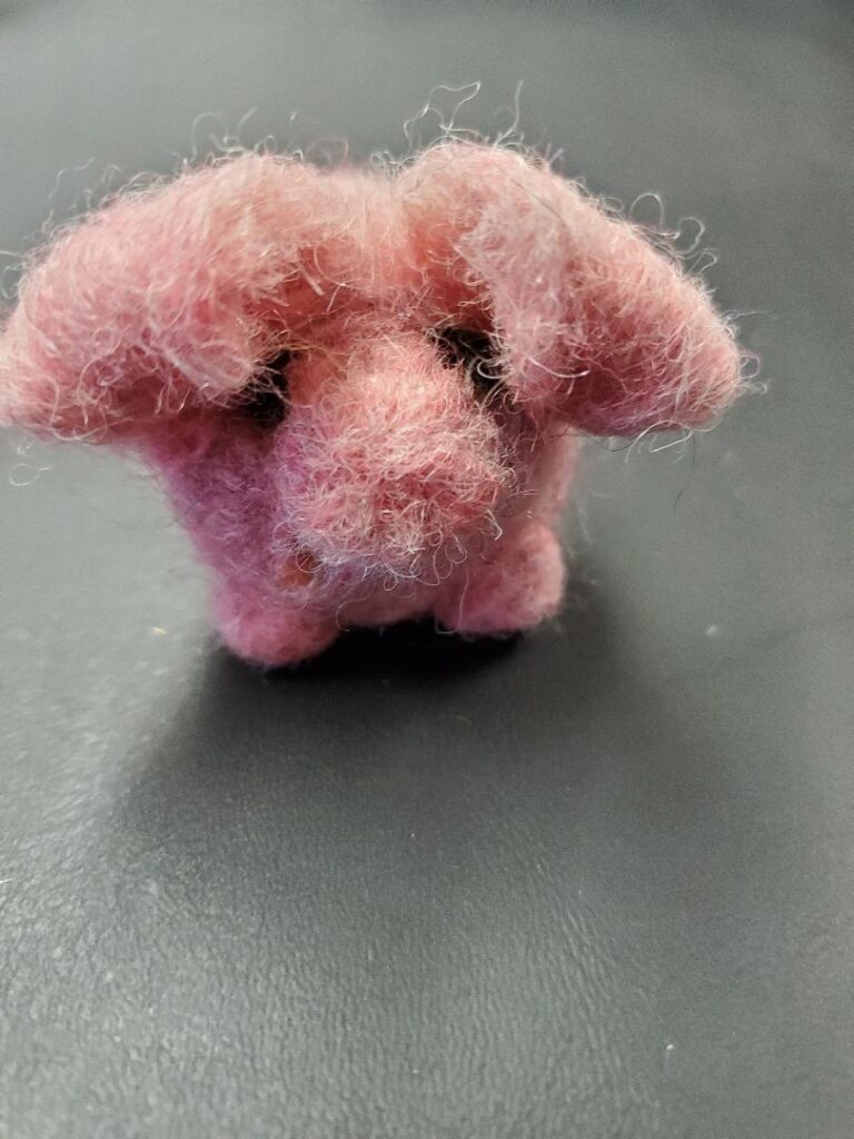 Felt piggie | Sundrop Alpacas